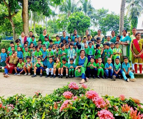 Cyril Academy - A School Within Nature